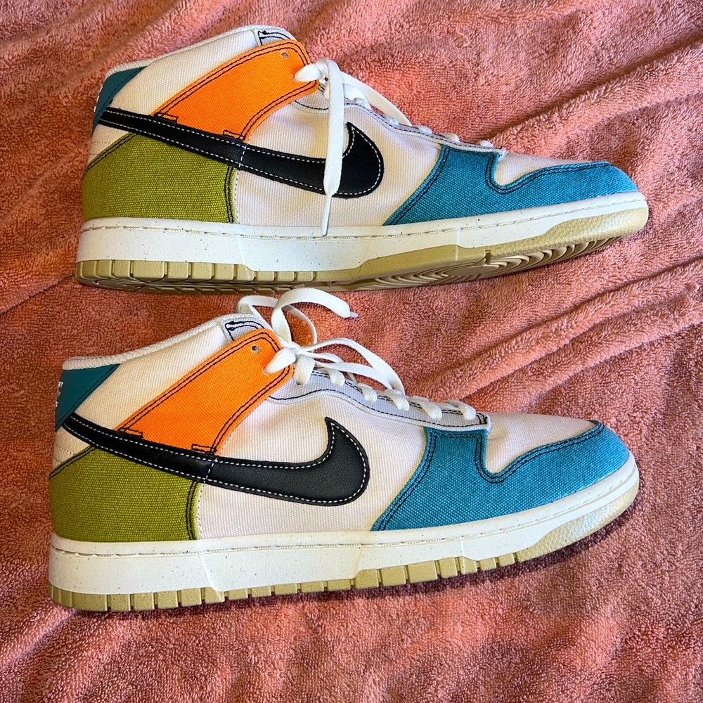 Mike Dunk Mids “Pale Ivory/Black-Mineral Teal” - Gem